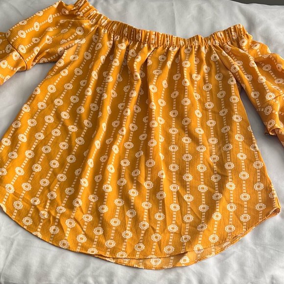 Moa Moa | Tops | Moa Moa Large Burnt Yellow With Cream Color Designs ...